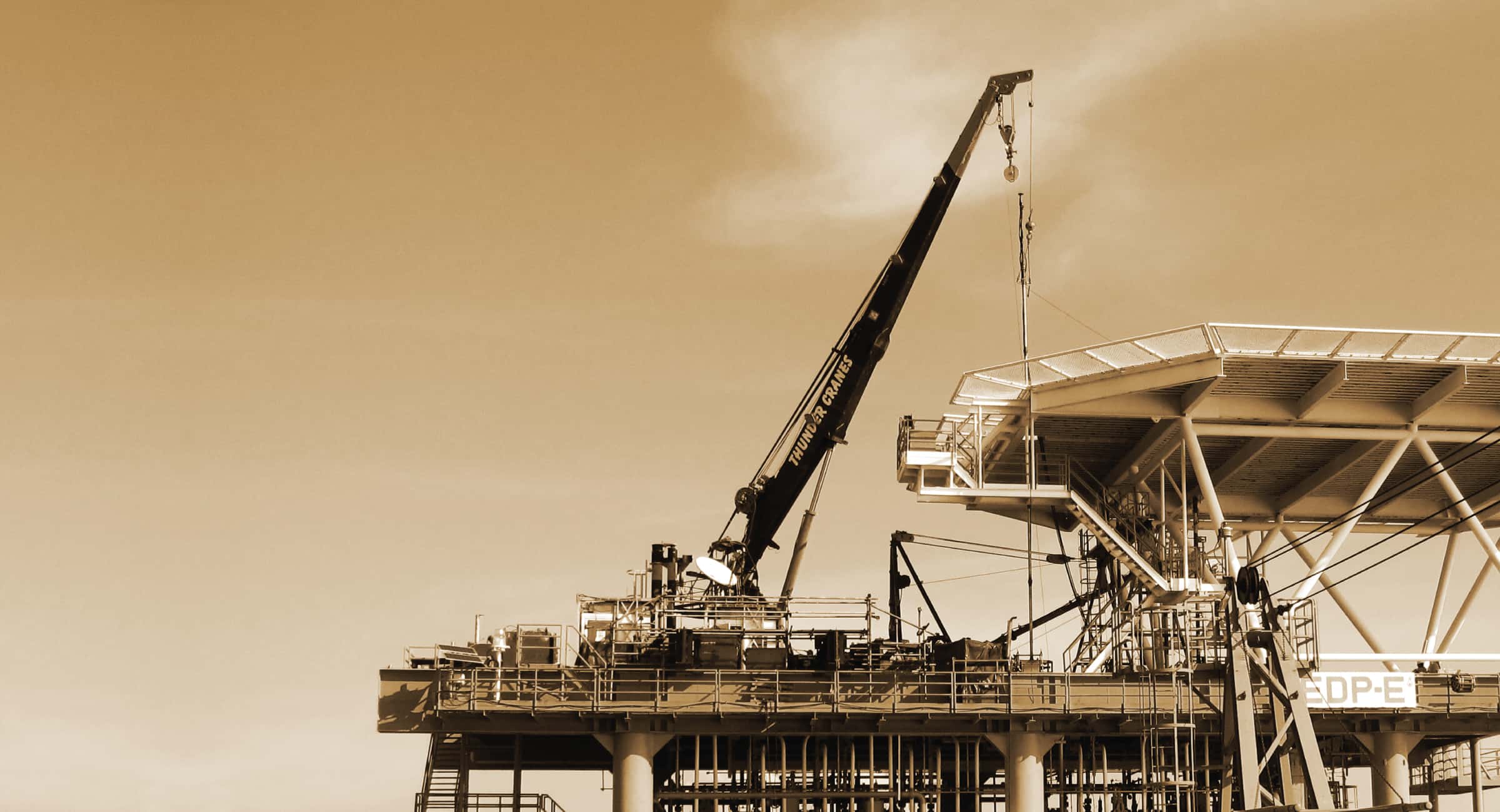 Thunder Cranes – Offshore Lifting Solutions & Rental Cranes