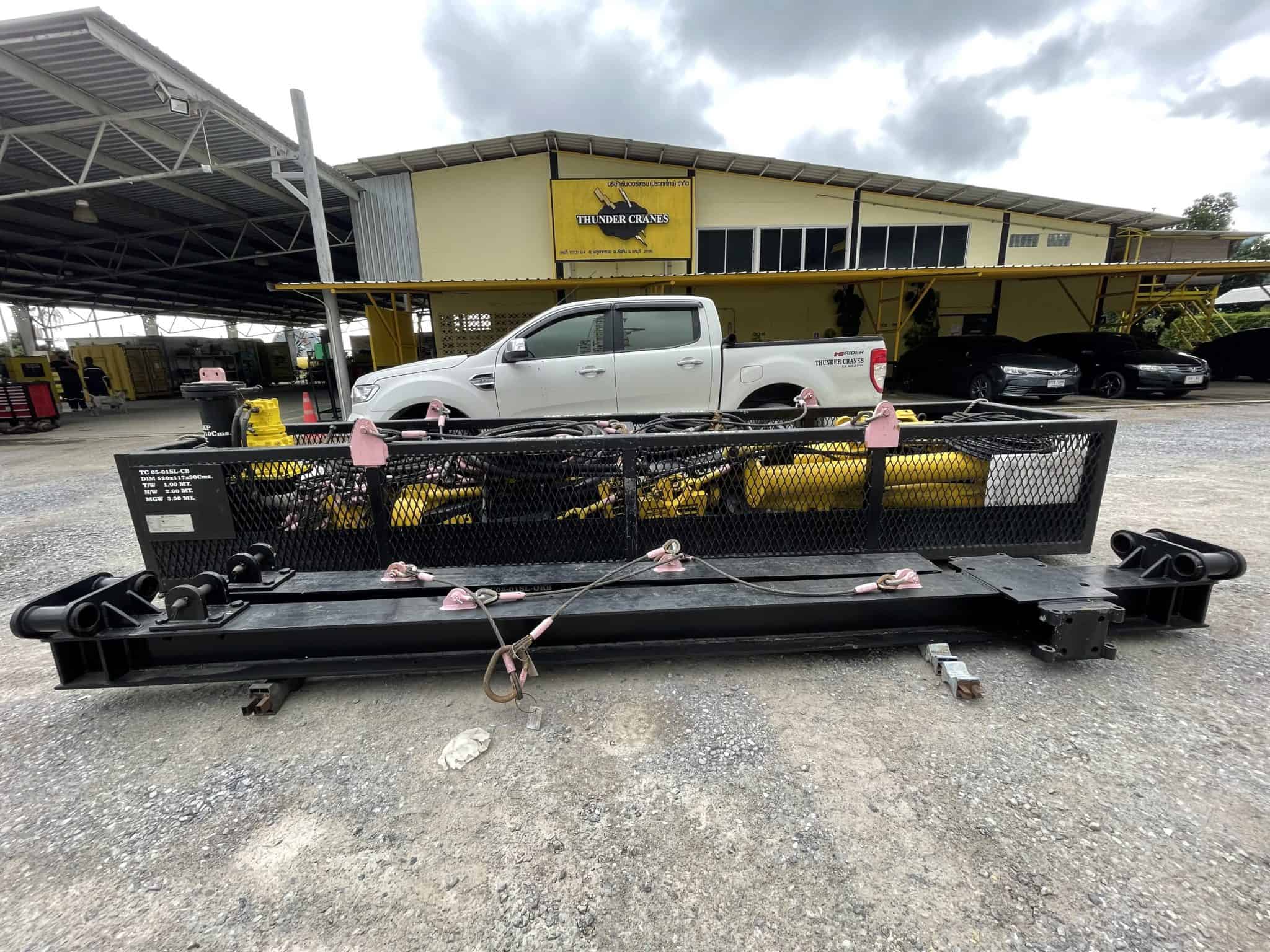 CE1076BC-F76D-45A4-BB3B-CB1AF28E95D7 – Thunder Cranes