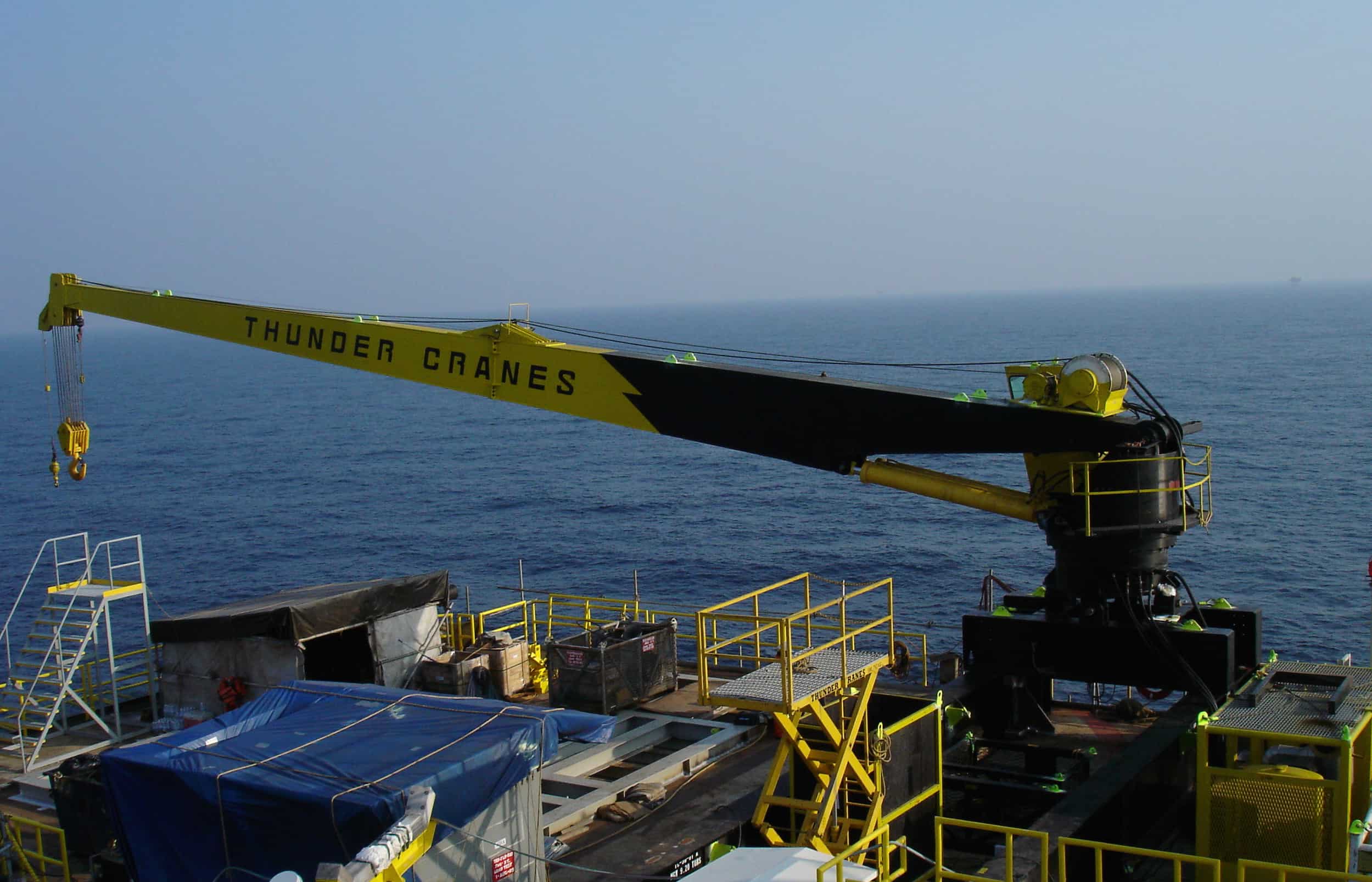 Pedestal Cranes – Thunder Cranes