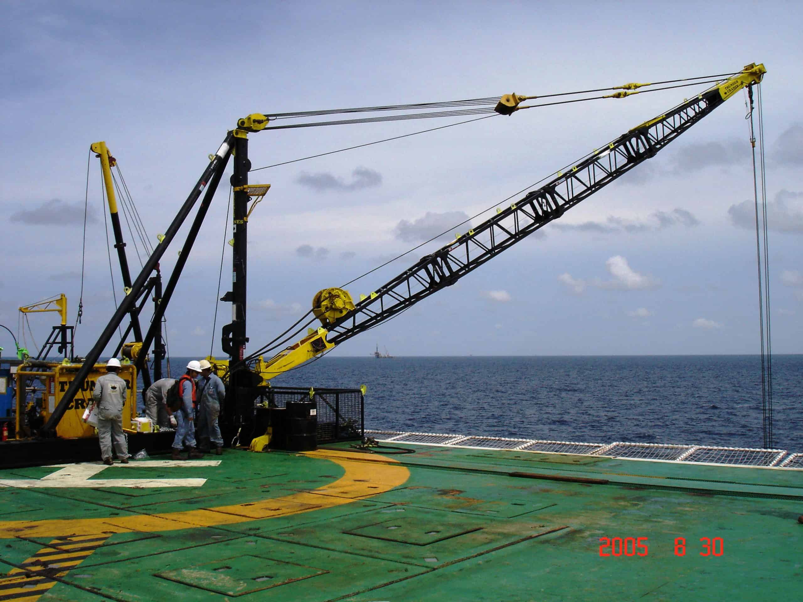 self-erecting-crane-tc15 – Thunder Cranes